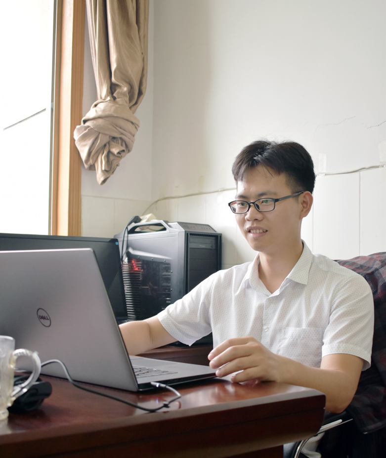 许兵 副教授-地球科学与信息物理学院